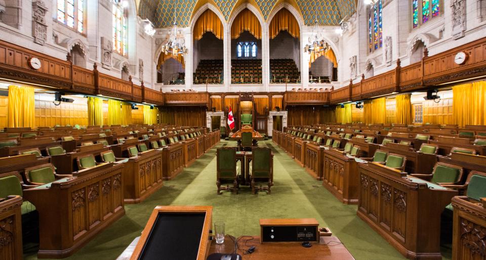 Bargaining and Phoenix: PSAC launches ad campaign targeting Trudeau and ...